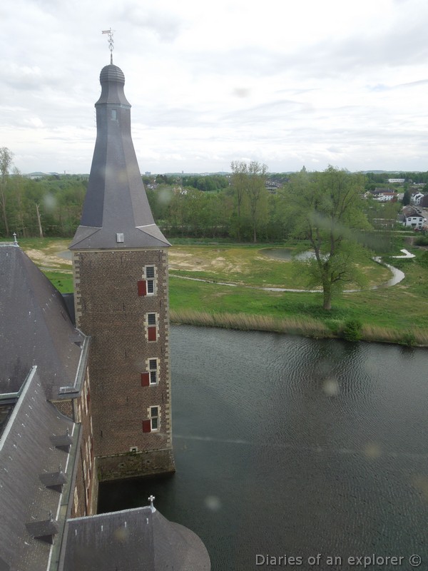 Hoensbroek castle, the Netherlands – Diaries of an explorer